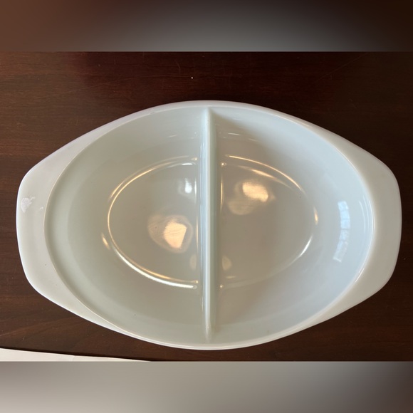Pyrex | Dining | Pyrex Vintage Oval Divided Platter Serving Dish Milk ...